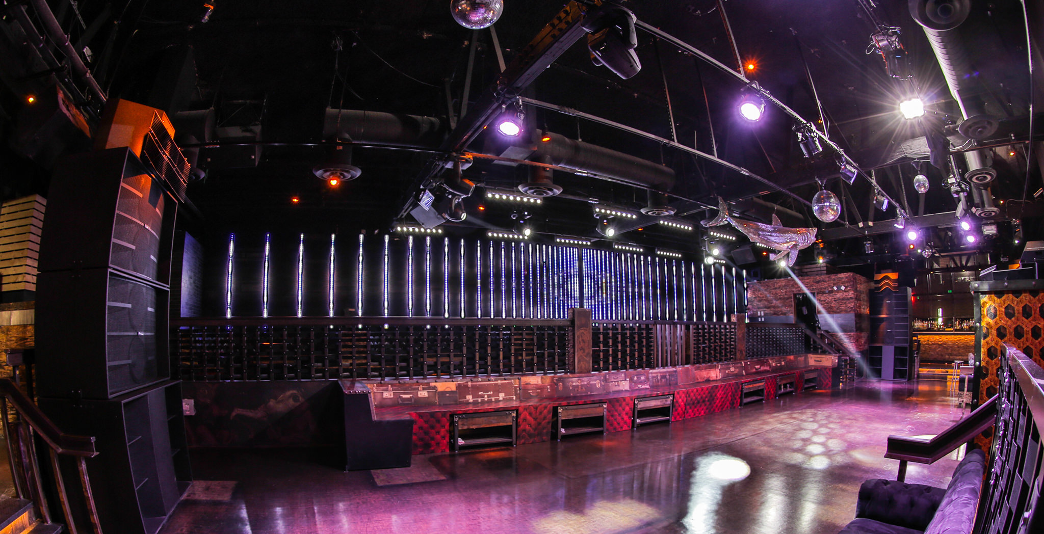 Sound Nightclub - Pioneer PRO AUDIO